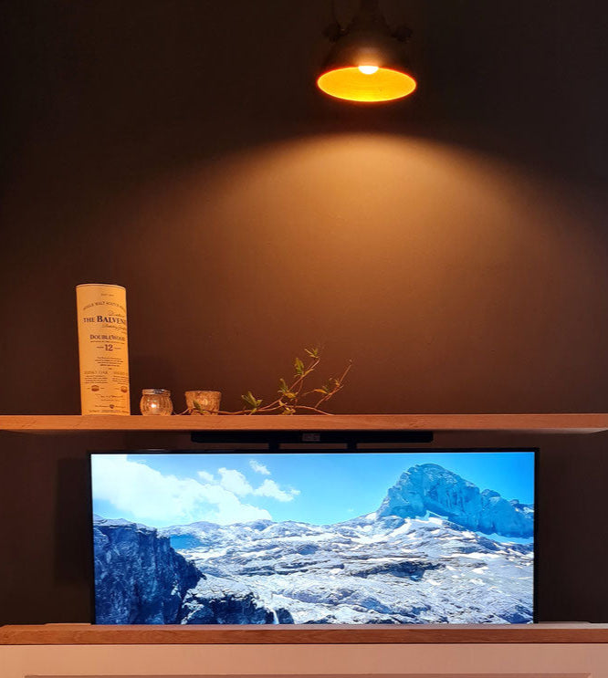 "Montray": Sideboard mit TV Lift, elektrisch – Land & Liebe