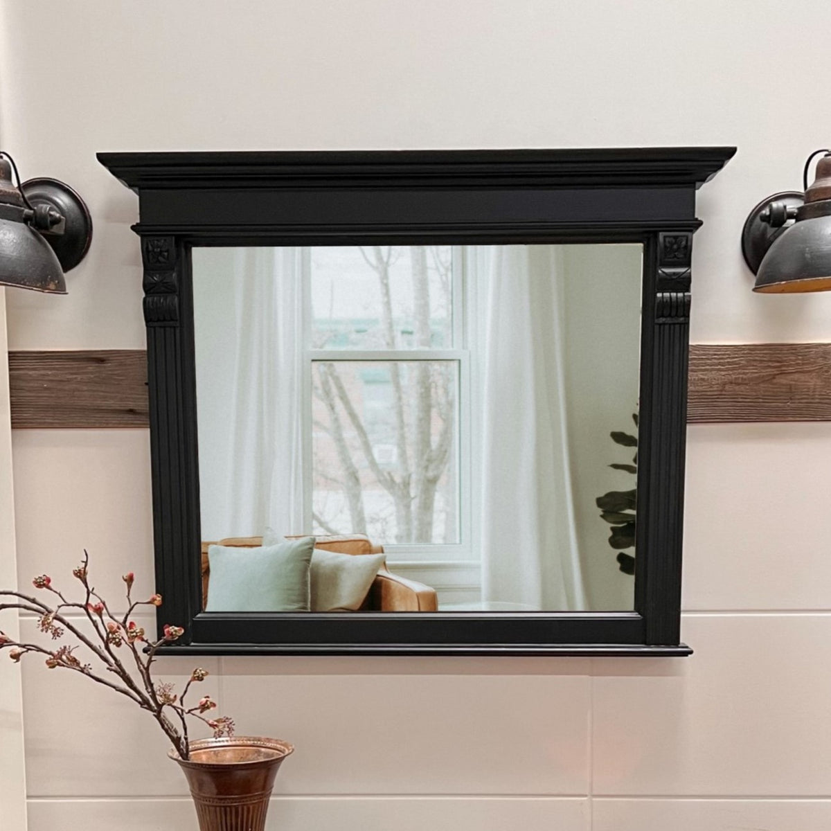 "Nerom" - Holz-Spiegel schwarz im Retro-Look – Land & Liebe
